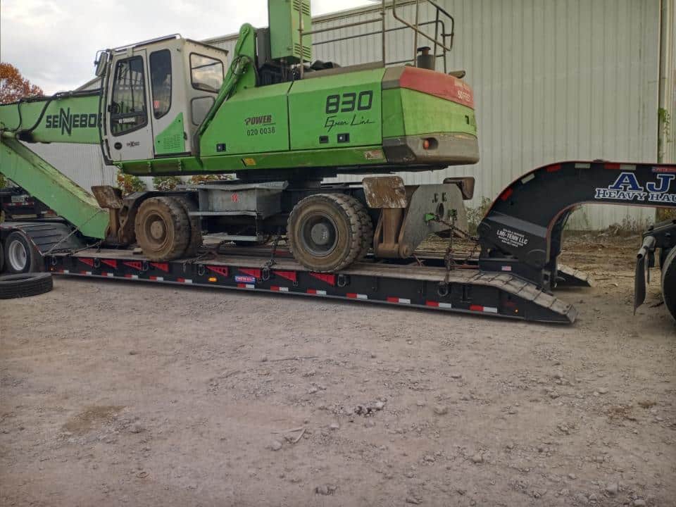 What are Outriggers on a Trailer? - Heavy Equipment Transport